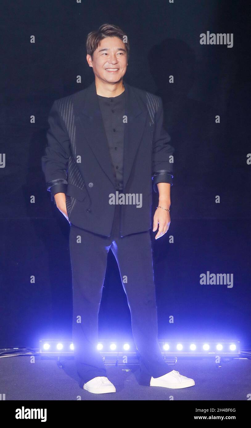 02nd Nov, 2021. S. Korean singer Lim Chang-jung South Korean singer Lim ...