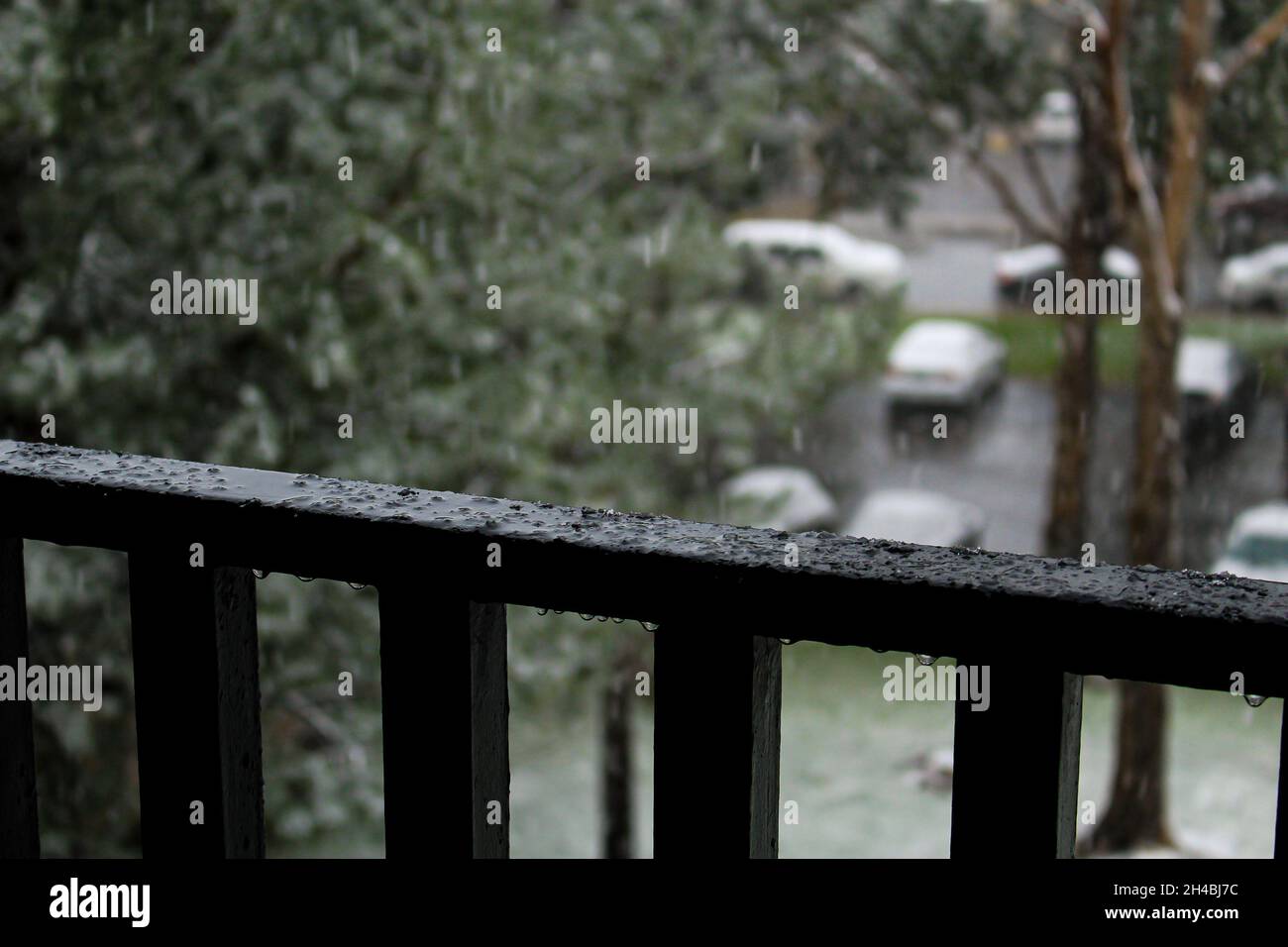 Wet railing hi-res stock photography and images - Alamy