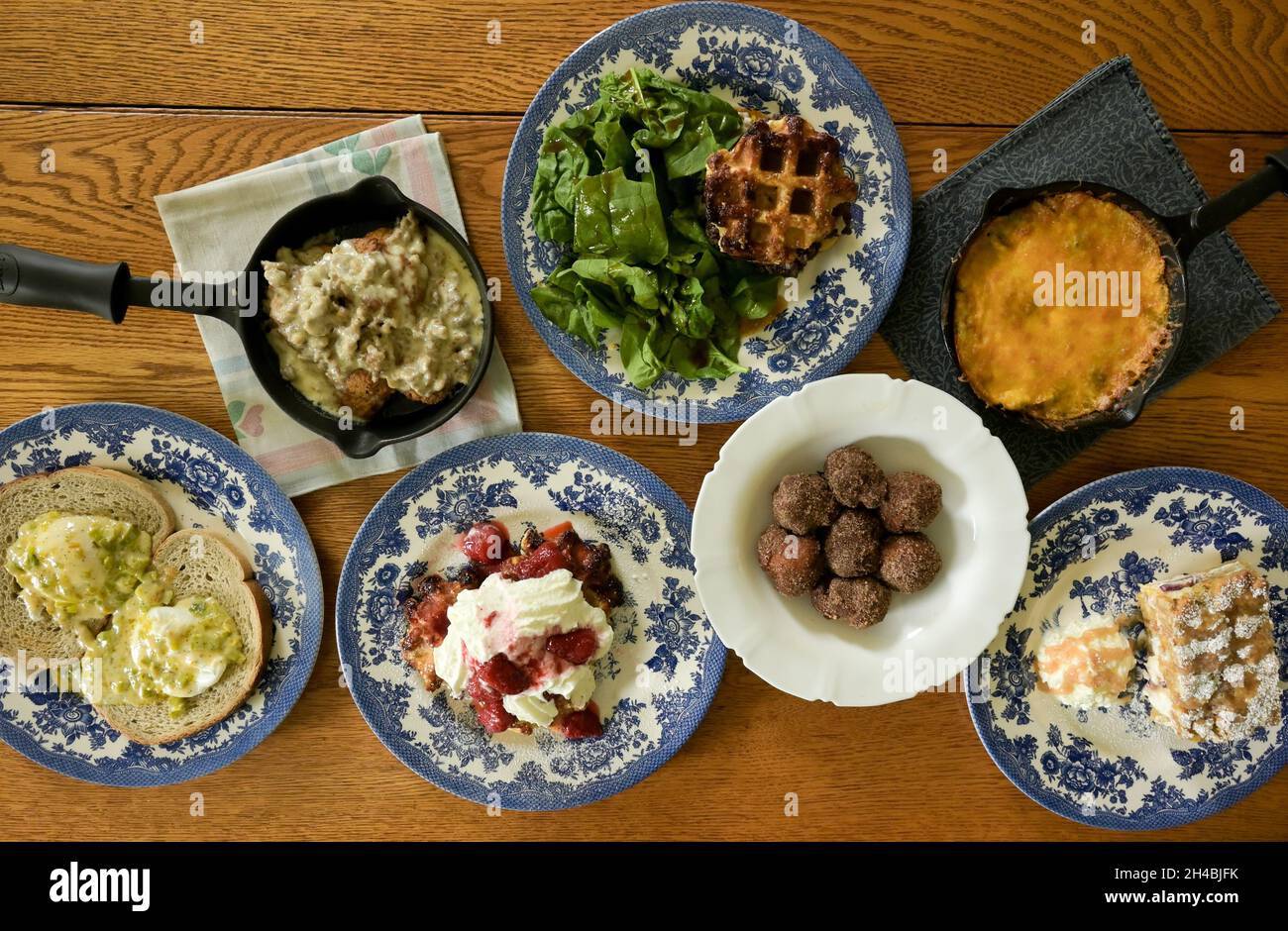 Food Story, authentic Southern cooking brunch, Cast iron skillet ...
