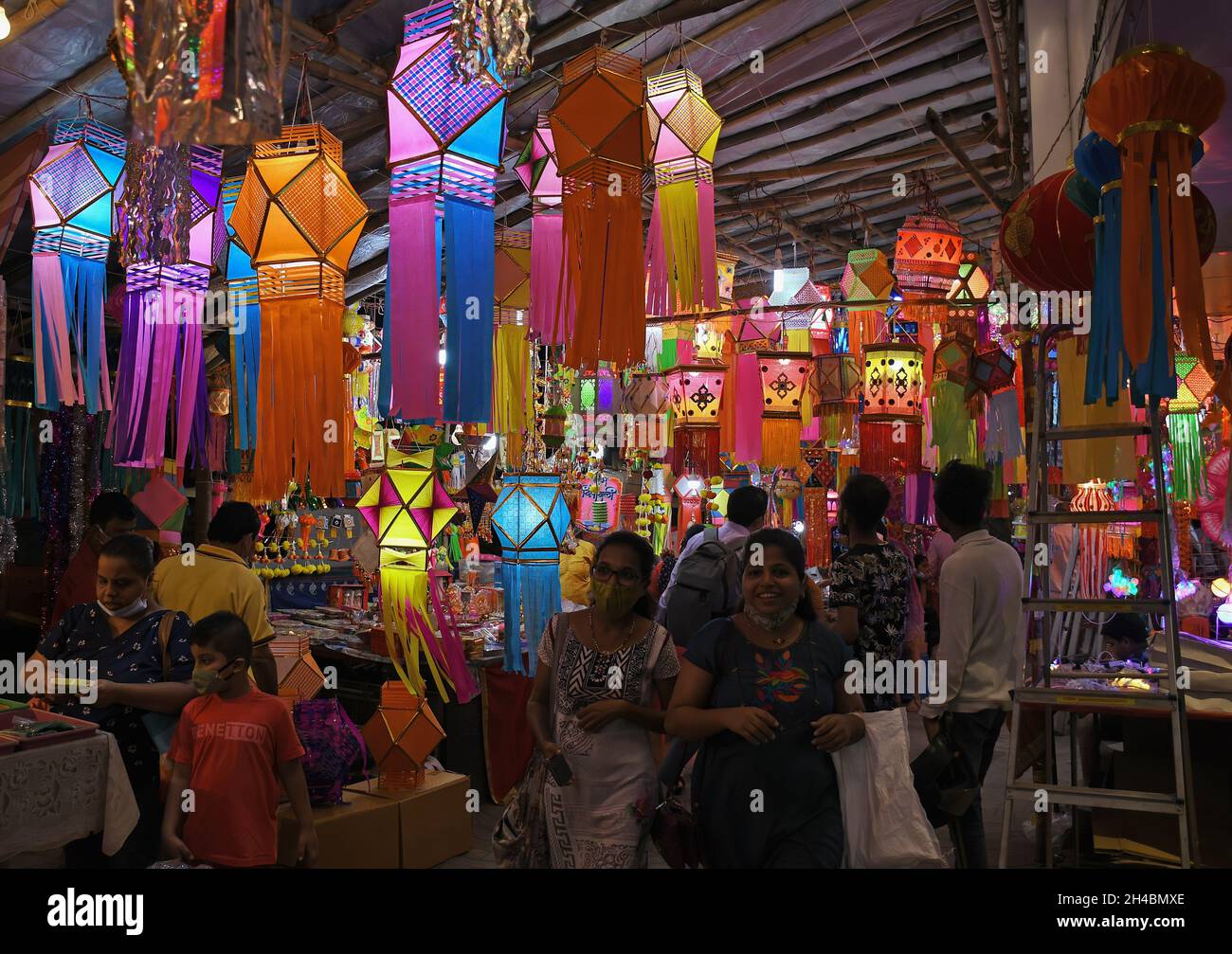 Matunga market hi-res stock photography and images - Alamy