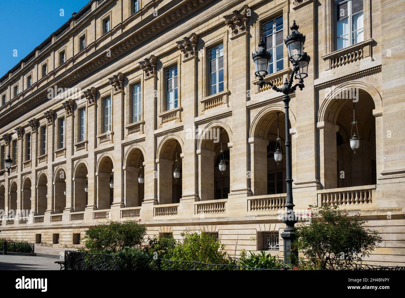 Side facade of the Opera national de Bordeaux from the Cours du Chapeau ...