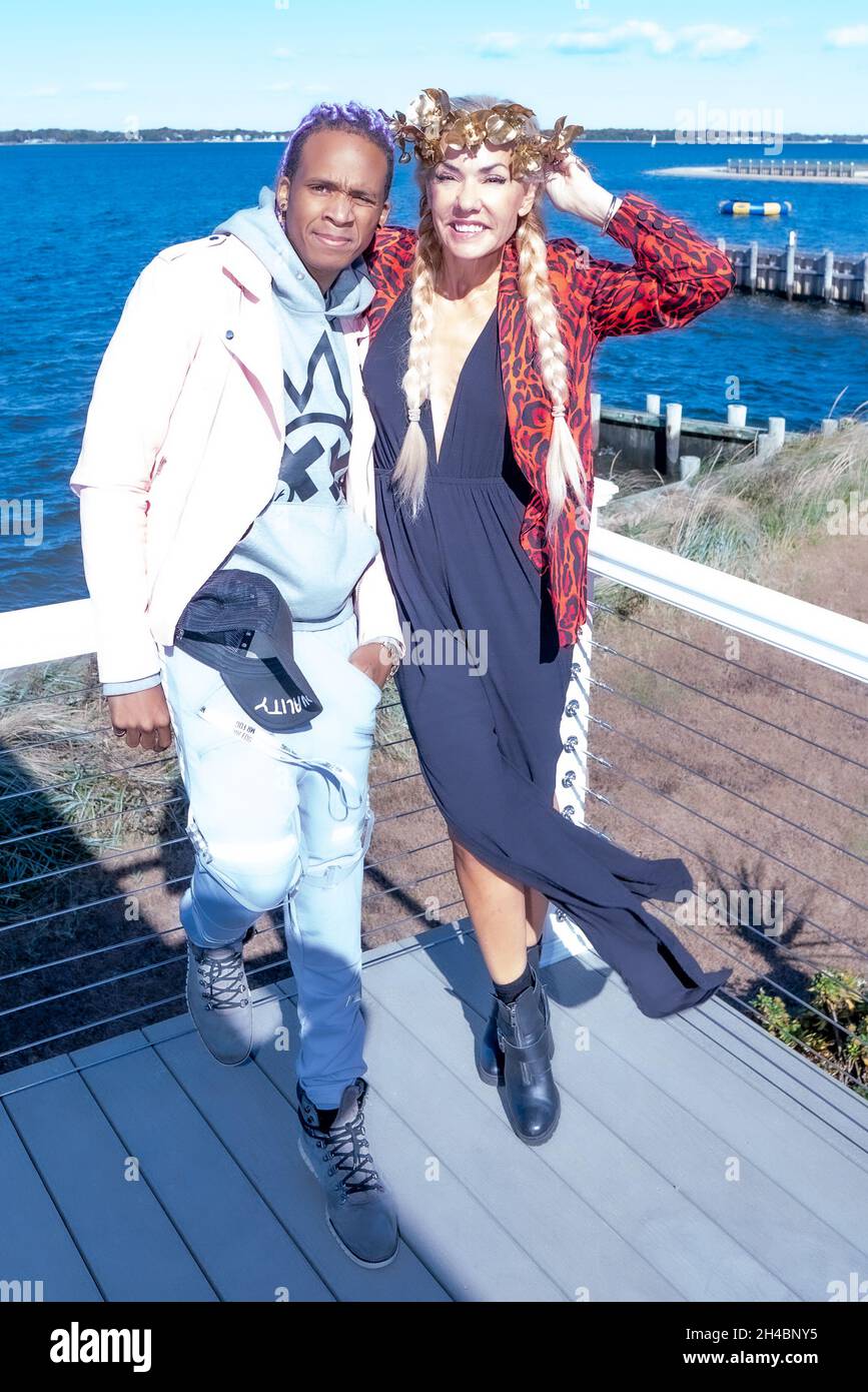 Kinder talent hi-res stock photography and images - Alamy