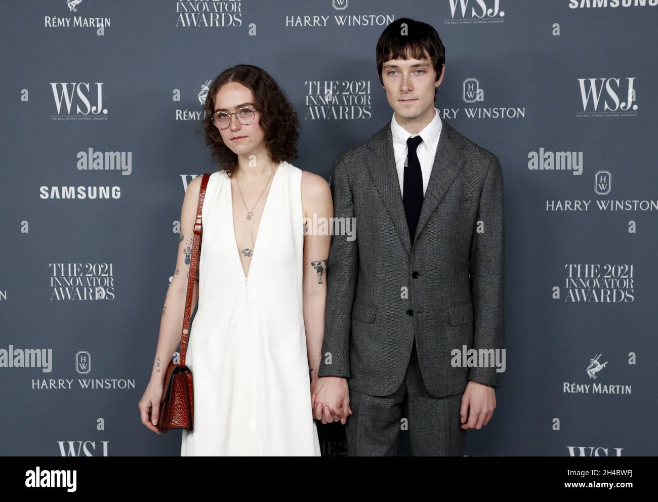 Ella emhoff hi-res stock photography and images - Alamy