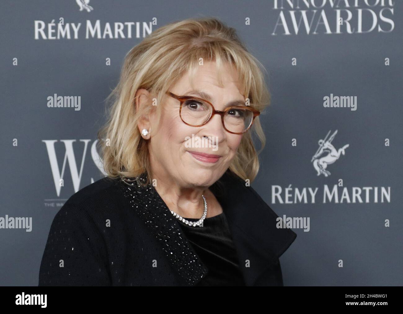 New York, United States. 01st Nov, 2021. Sheilah Smith arrives on the ...