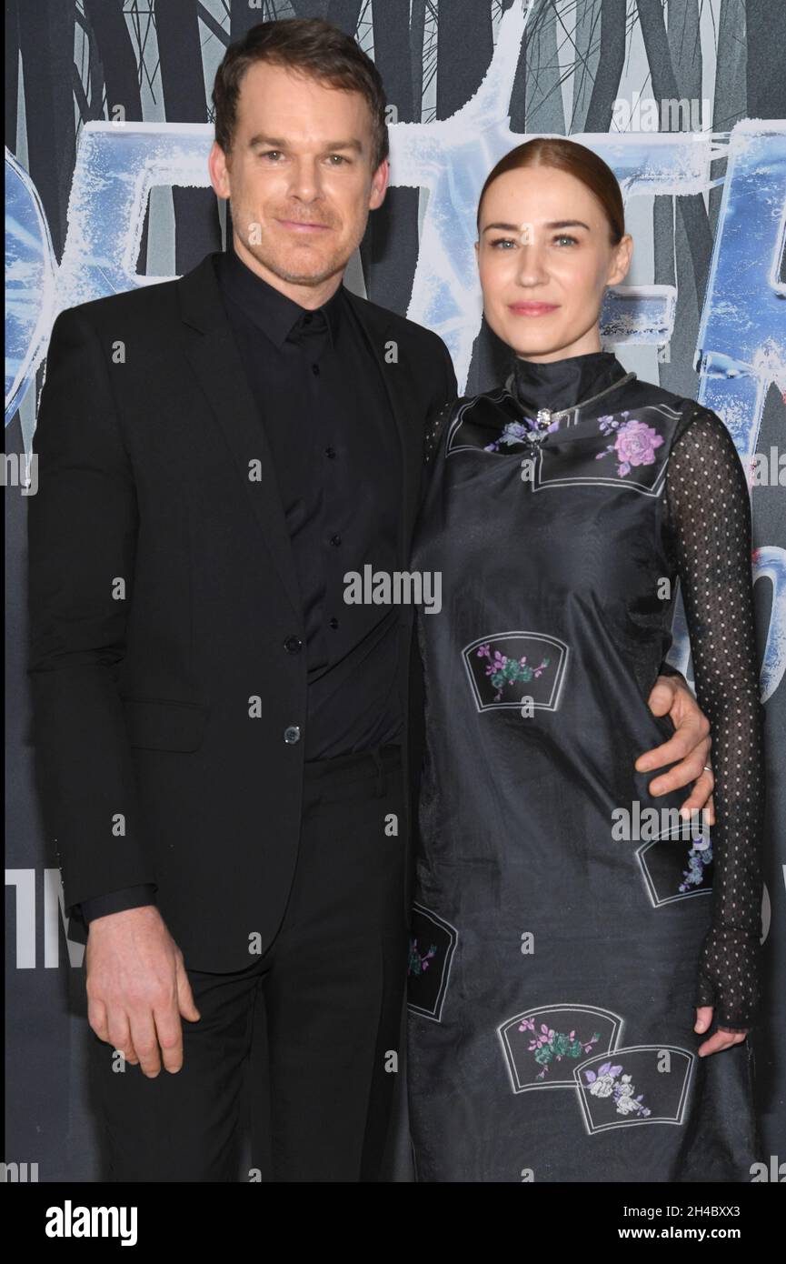 New York, USA. 01st Nov, 2021. (L-R) Michael C. Hall and Morgan Macgregor attend the world ...
