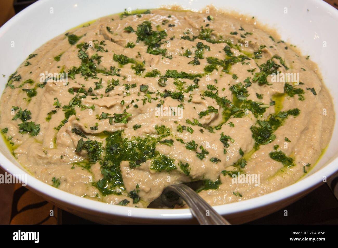 Hummus party hi-res stock photography and images - Alamy