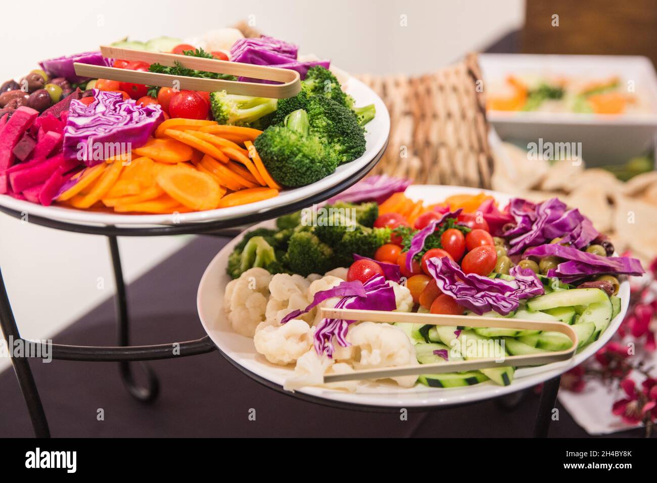 Buffet salad serving hi-res stock photography and images - Alamy