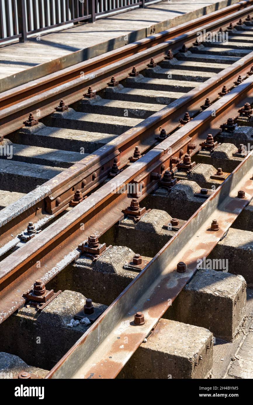 A railway bridge and railway tracks Stock Photo - Alamy
