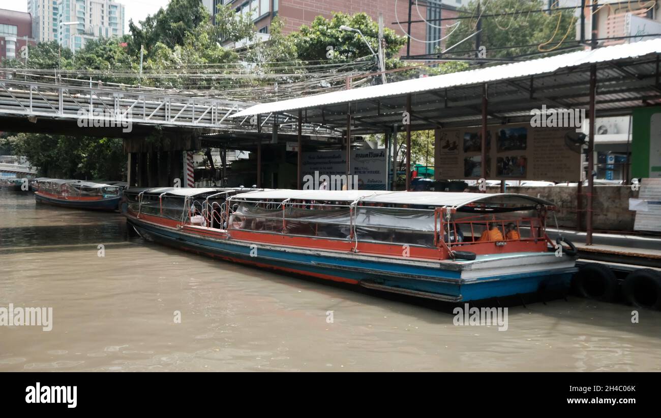 Canal Boats Along the Khlong Saen Saeb Bangkok Thailand Photos images ...