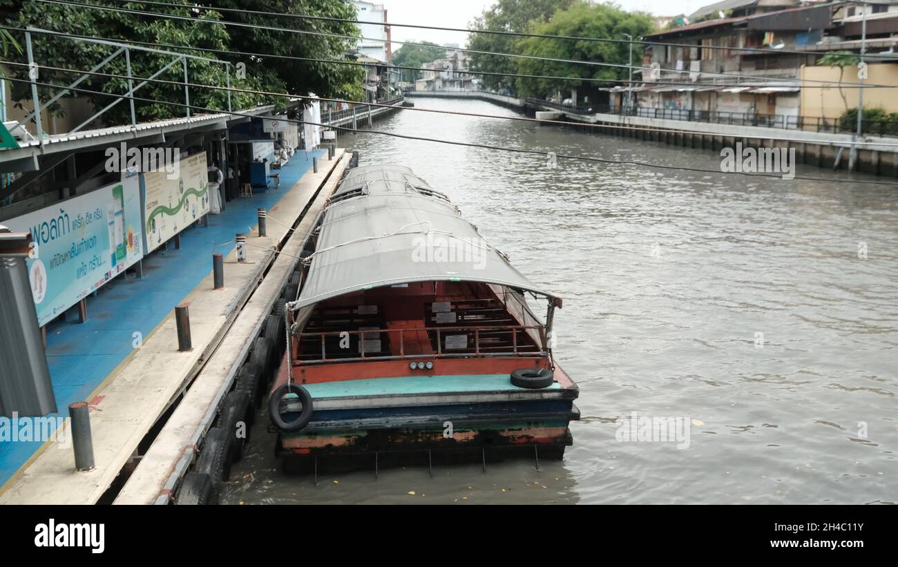 Canal Boats Along the Khlong Saen Saeb Bangkok Thailand Photos images ...