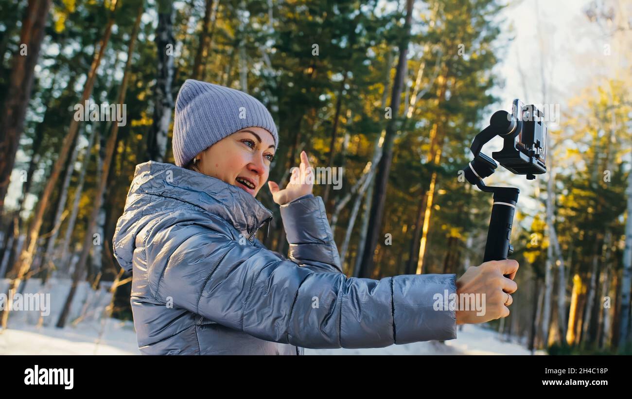 Slow motion video hands woman hi-res stock photography and images - Alamy