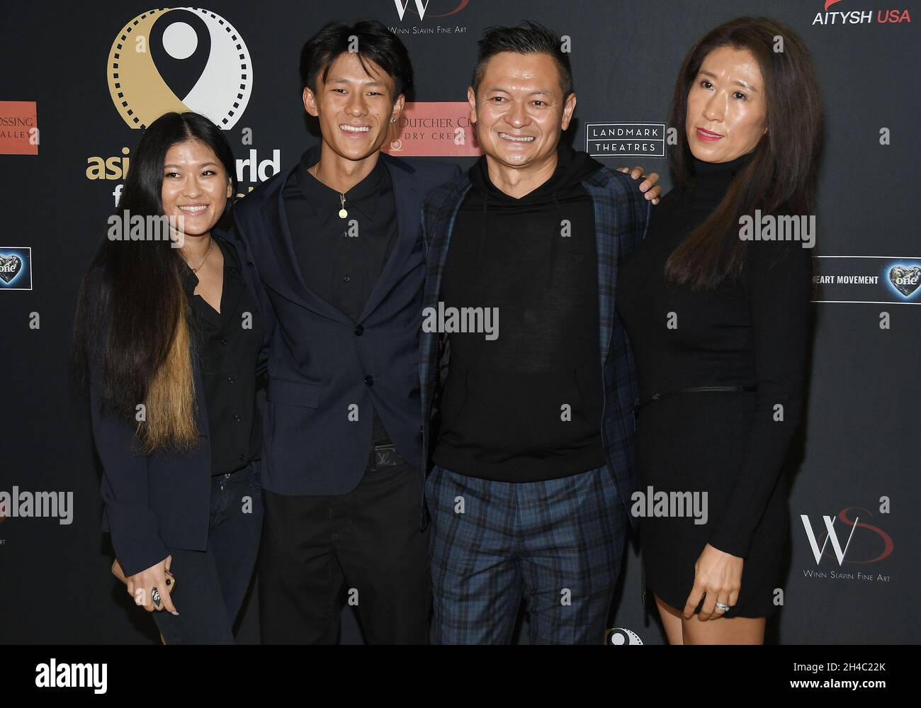 Los Angeles, USA. 01st Nov, 2021. Andy Cheng and Family arrives at the ...