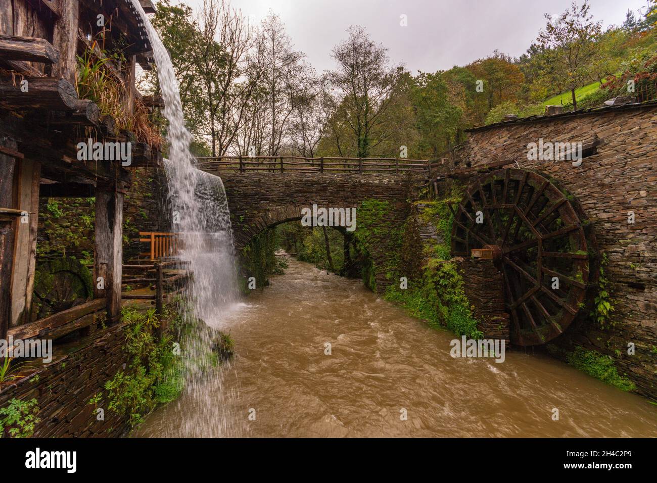 Old farm in spain hi-res stock photography and images - Alamy