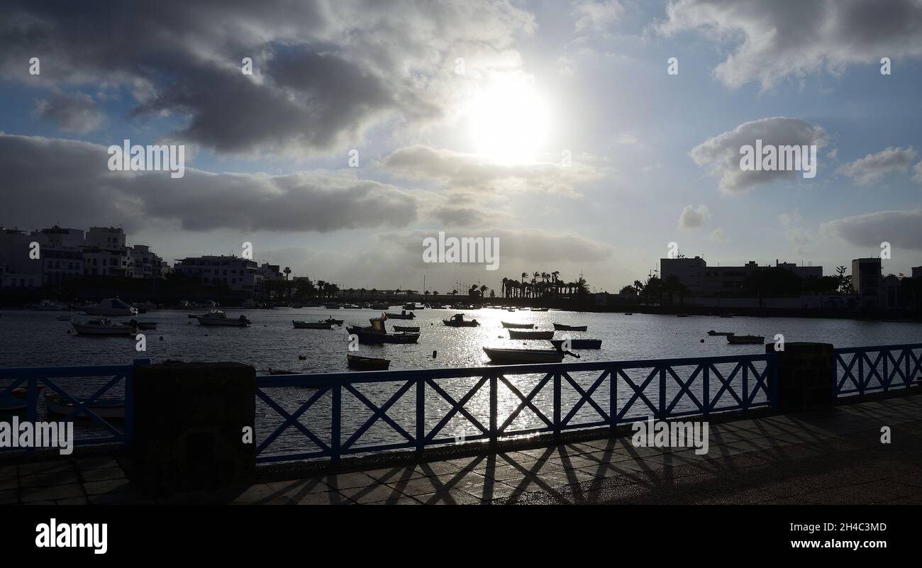 Sunrise view from the promenade, Charco San Gines, Arrecife of ...