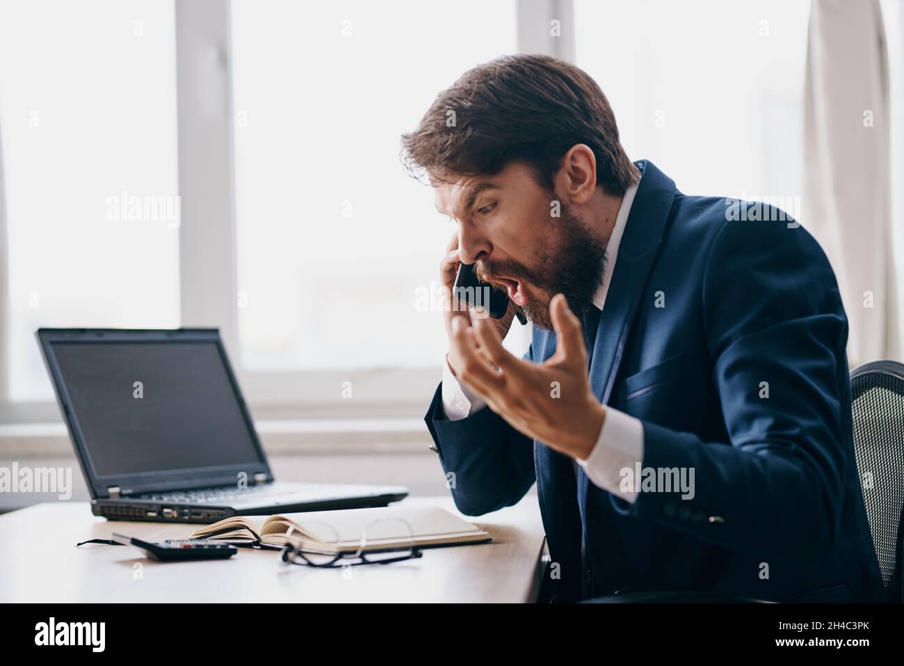Mad person in front of computer hi-res stock photography and images - Alamy