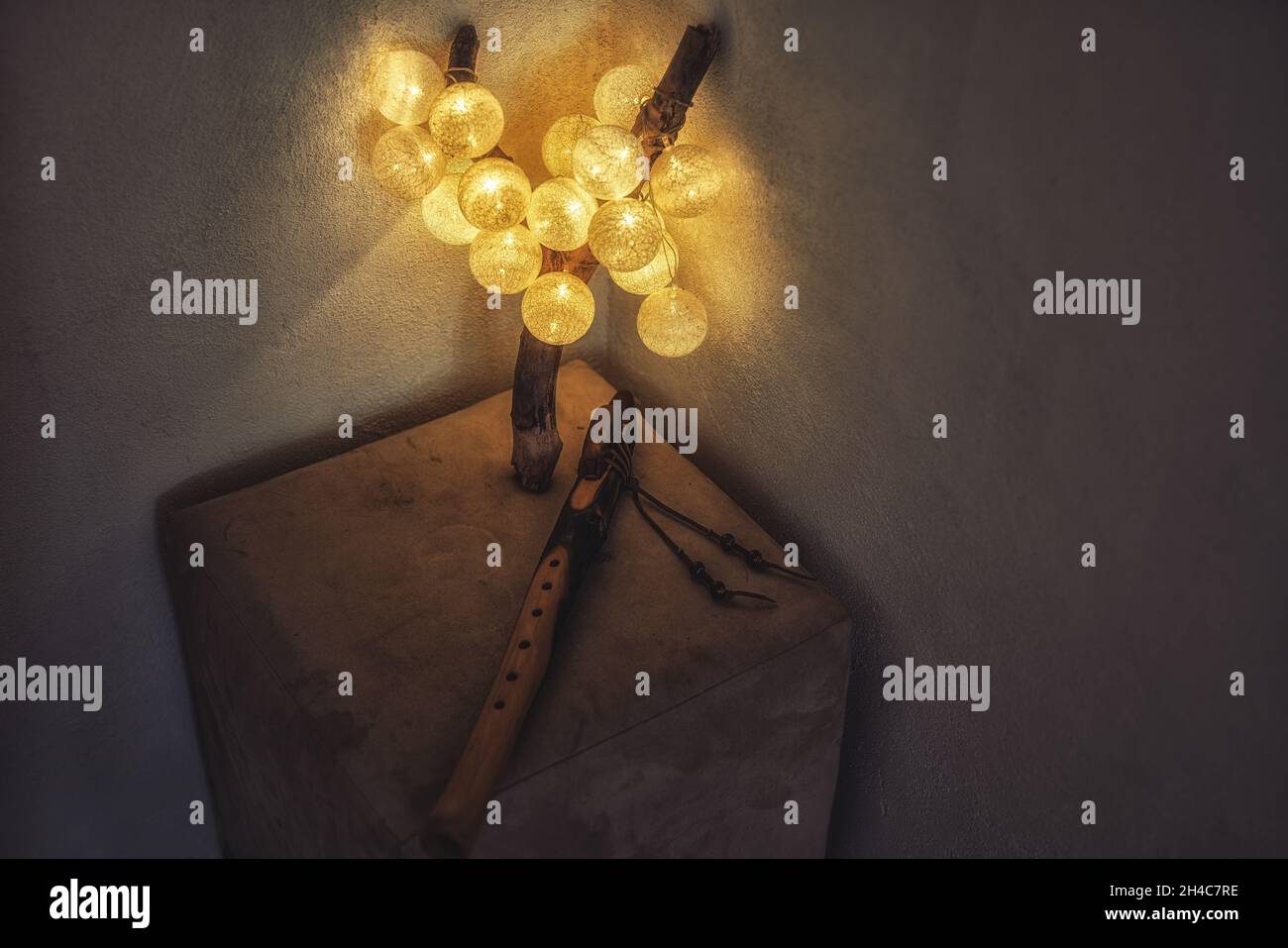 Indian lamp stand hi-res stock photography and images - Alamy
