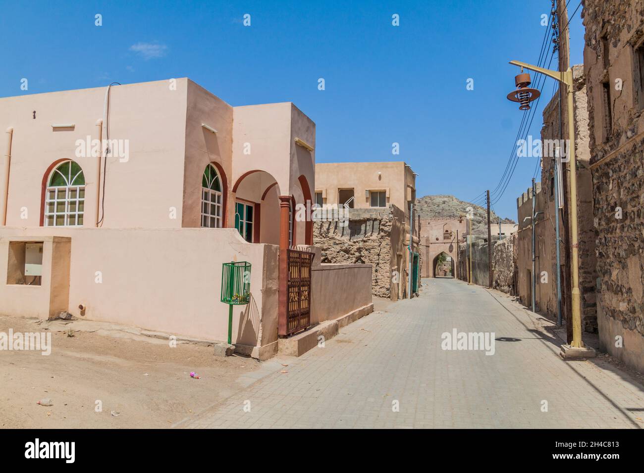 Street in Ibra Old Quarter, Oman Stock Photo - Alamy