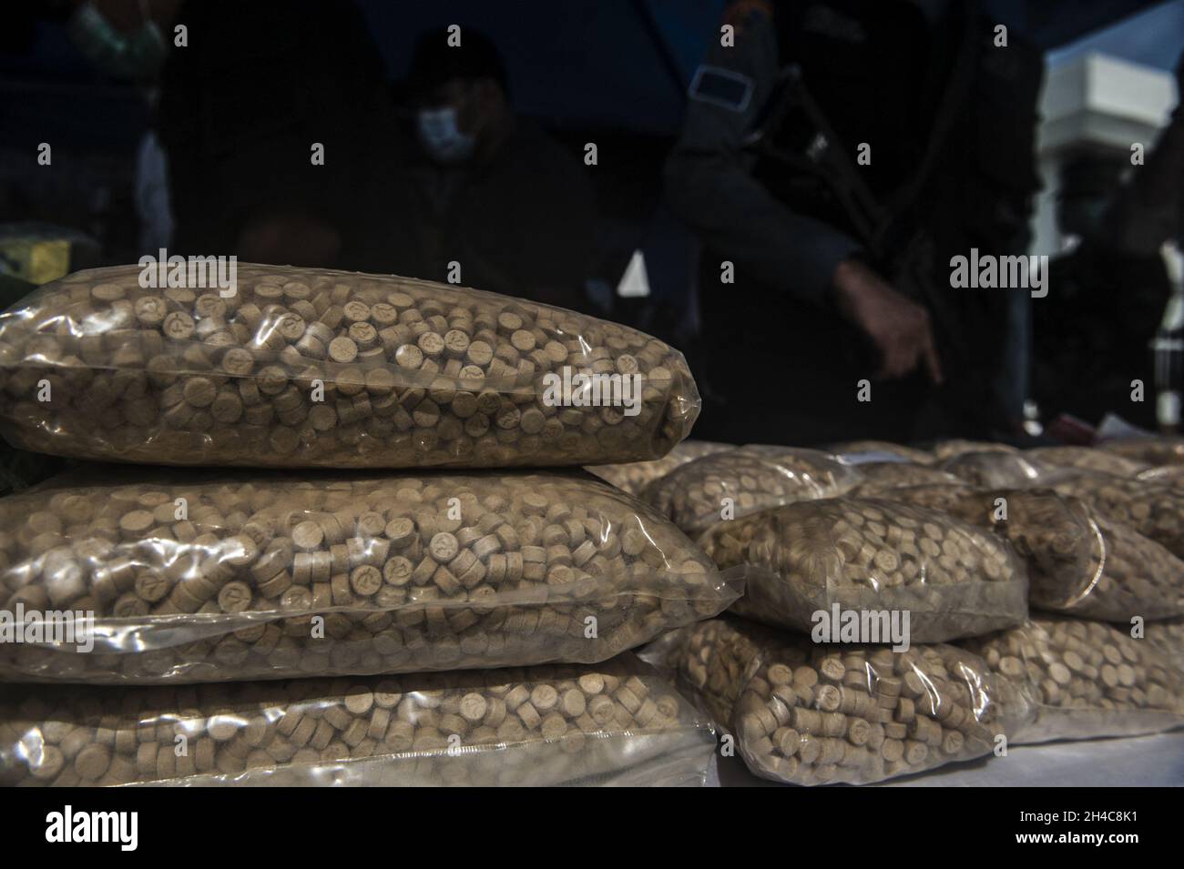 Evidence in a case hi-res stock photography and images - Alamy