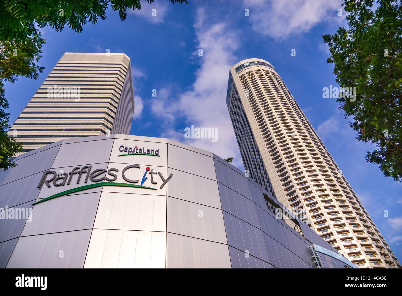 Raffles city convention centre hi-res stock photography and images - Alamy