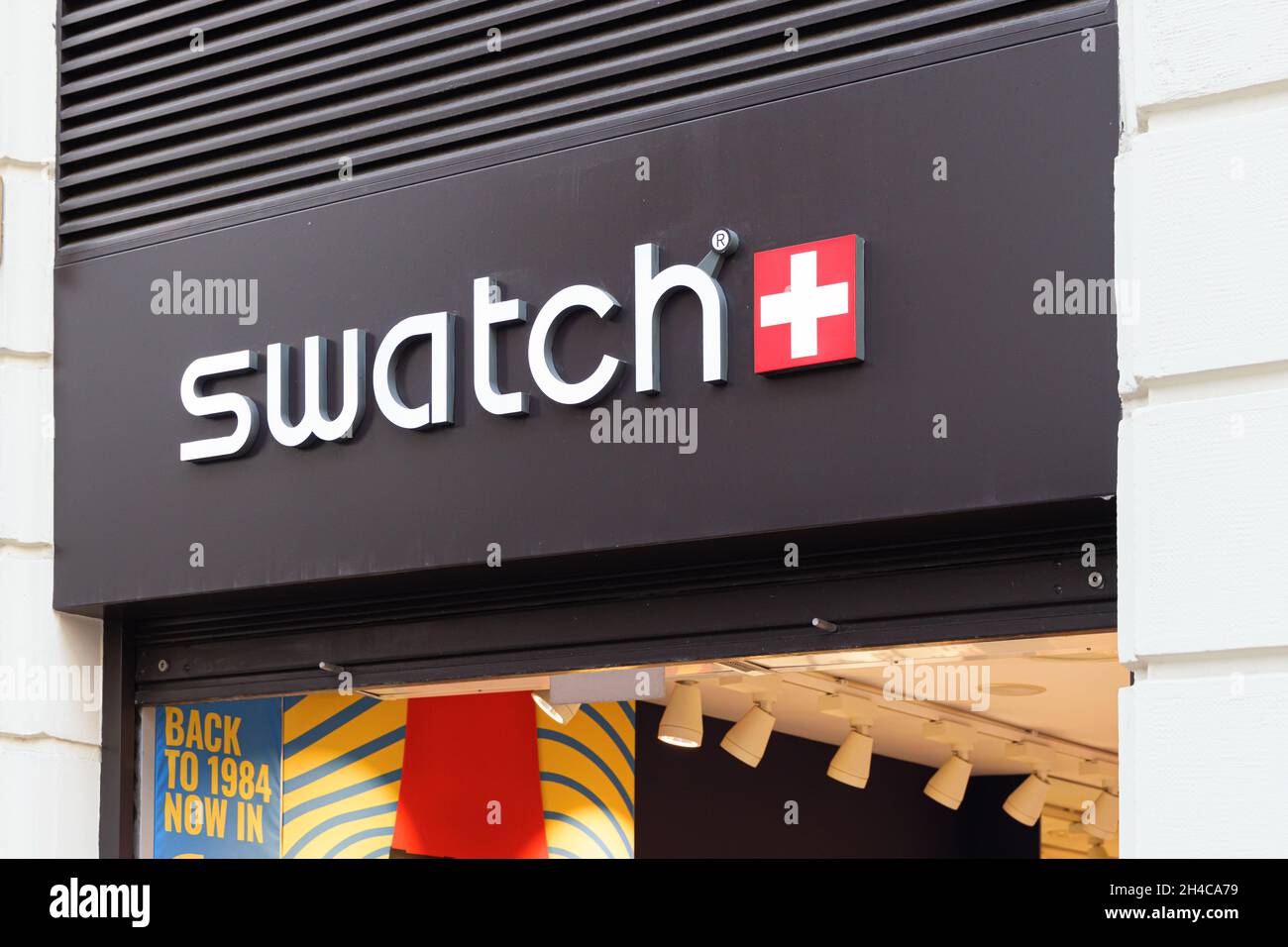 Swatch logo hi-res stock photography and images - Alamy