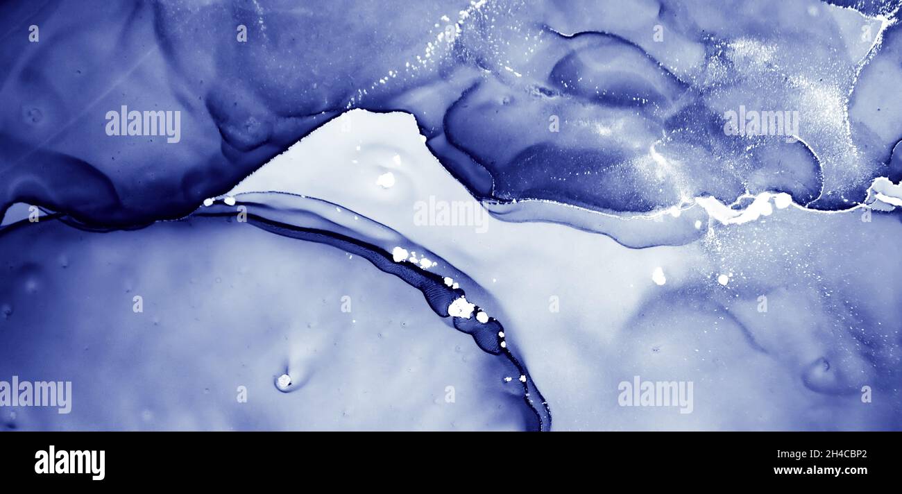 Ocean Ink Paint. Fluid Flow Background. Indigo Stock Photo - Alamy