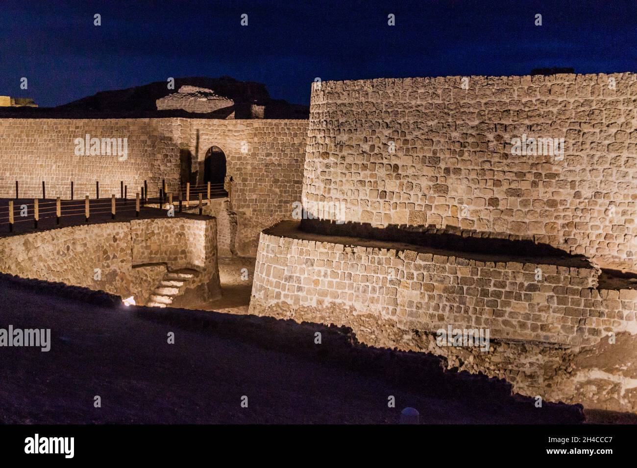 Gate of Bahrain Fort Qalat al-Bahrain in Bahrain Stock Photo - Alamy