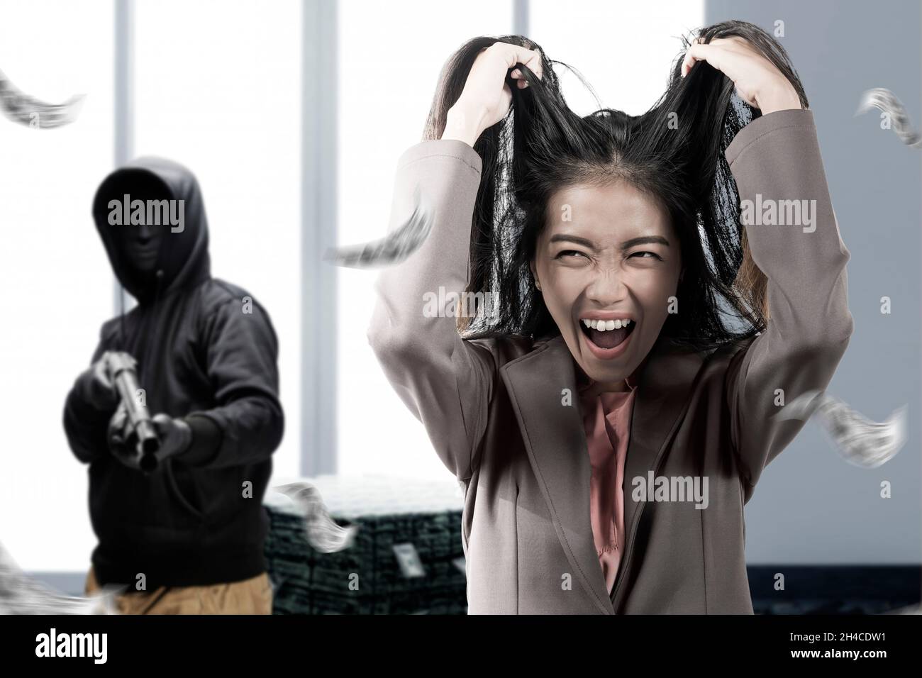 Female bank robber hi-res stock photography and images - Alamy