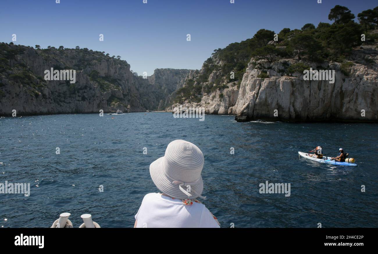 calanques cliffs of Cassis, near Marseille, france, french riviera ...