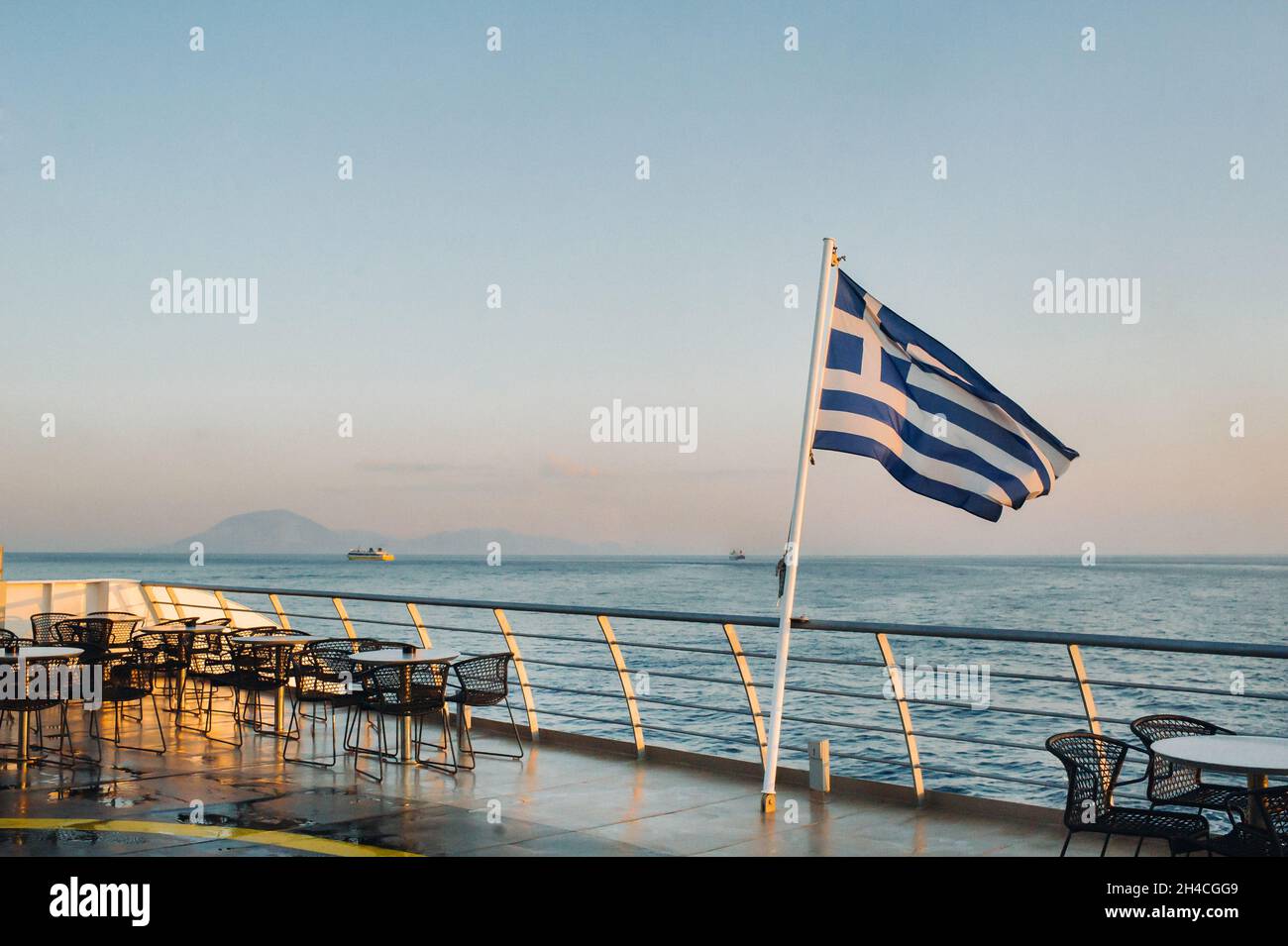 Greek maritime flag hi-res stock photography and images - Alamy