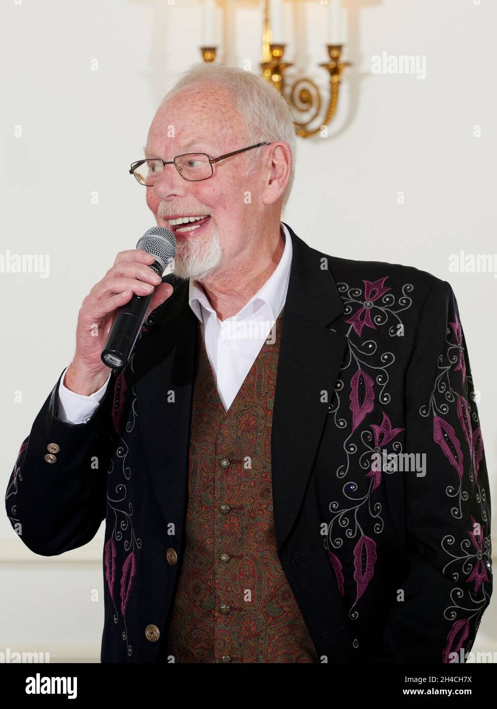 Bob Harris at the Oldie of the Year Awards 2021 Stock Photo - Alamy