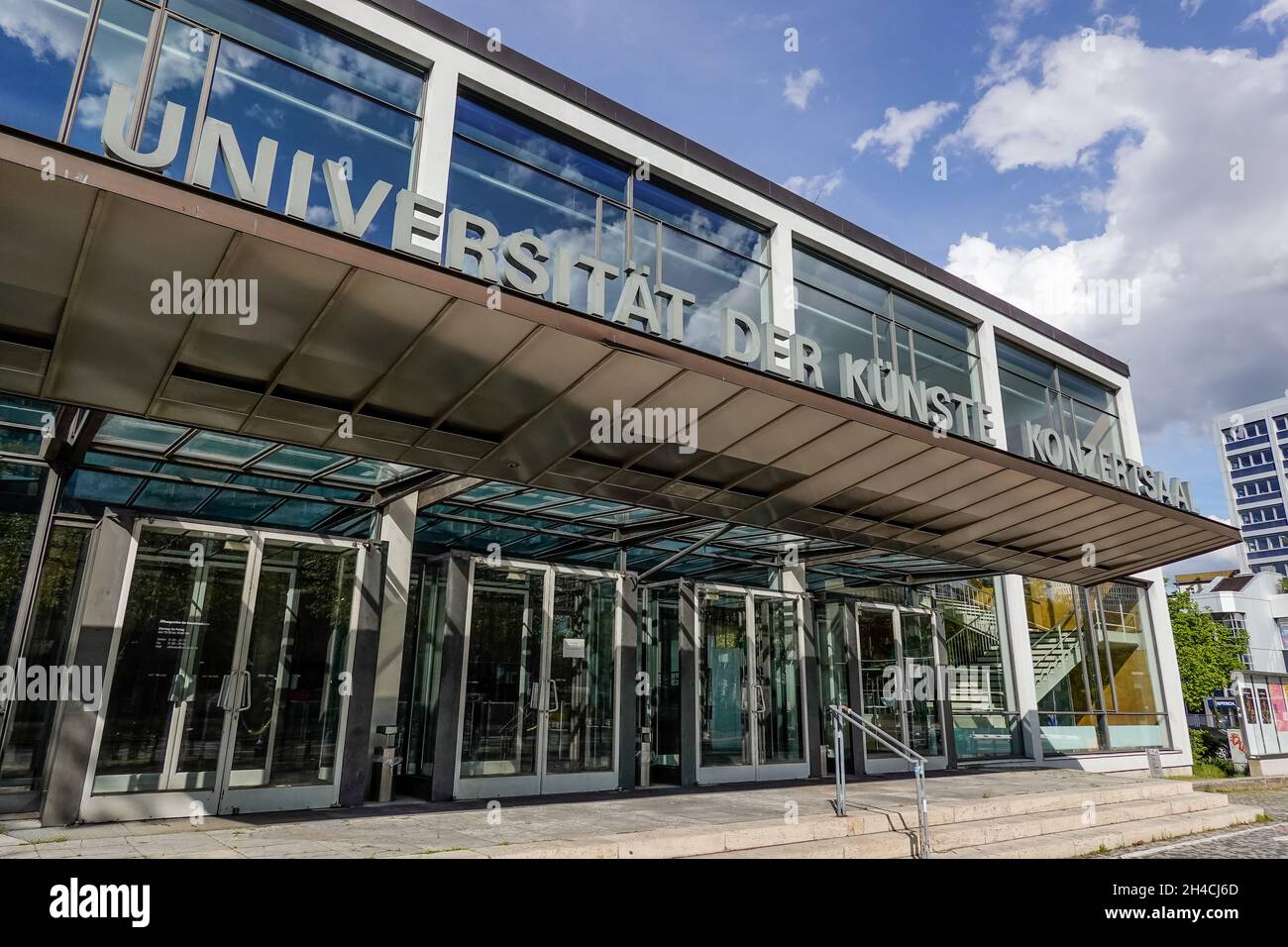 Konzertsaal hi-res stock photography and images - Alamy