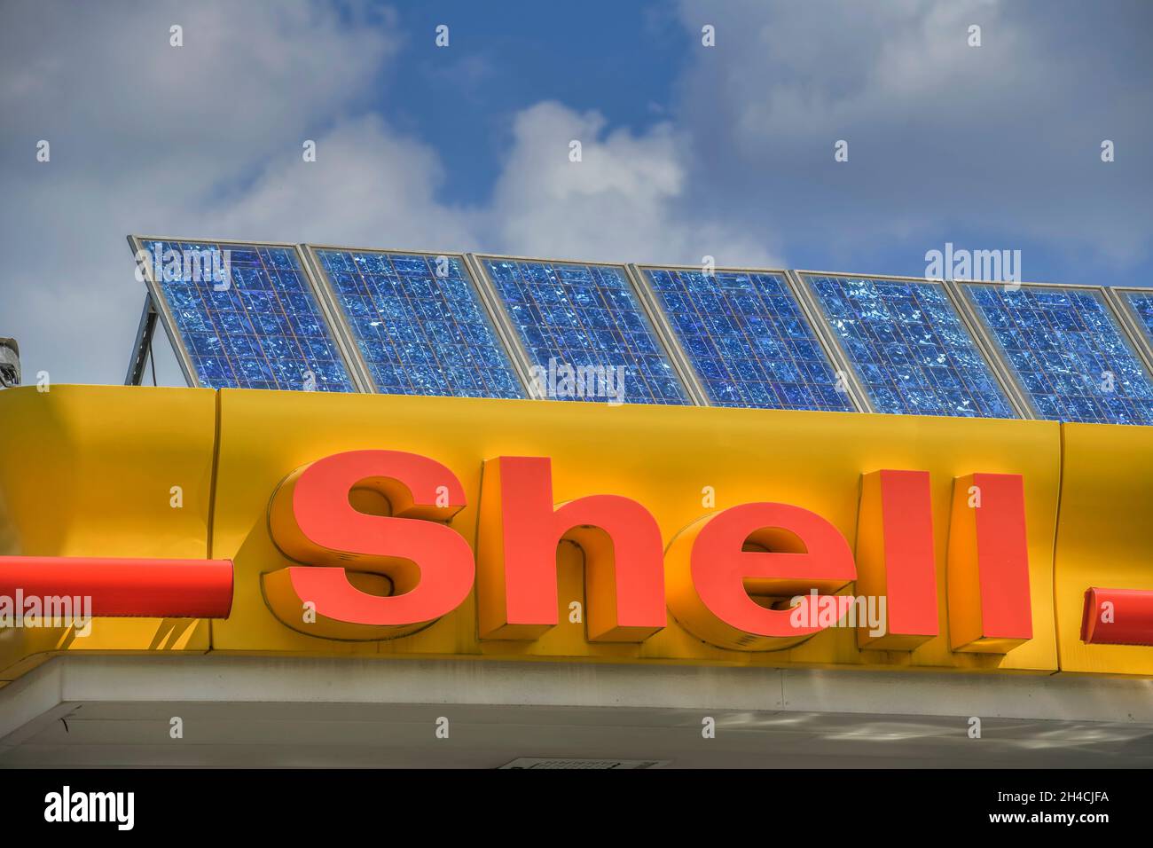 Shell Tankstelle, Hohenzollerndamm, Wilmersdorf, Berlin, Deutschland ...