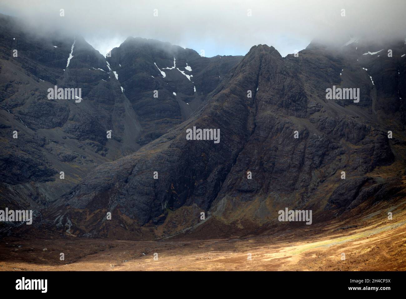 The Black Cuillin Ridge, Isle of Skye, Scotland Stock Photo - Alamy