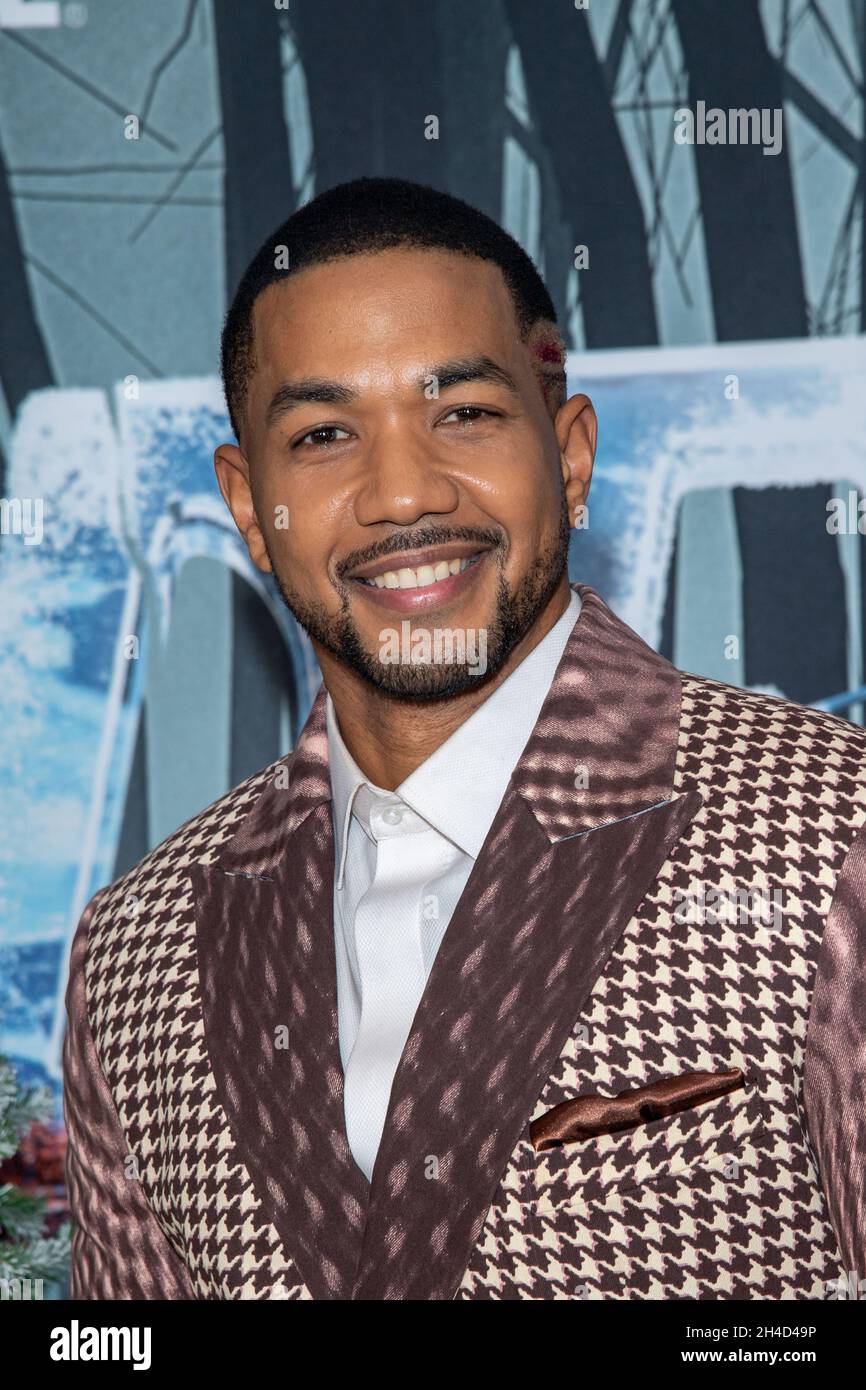 Alano Miller attends the world premiere of "Dexter: New Blood" Series ...