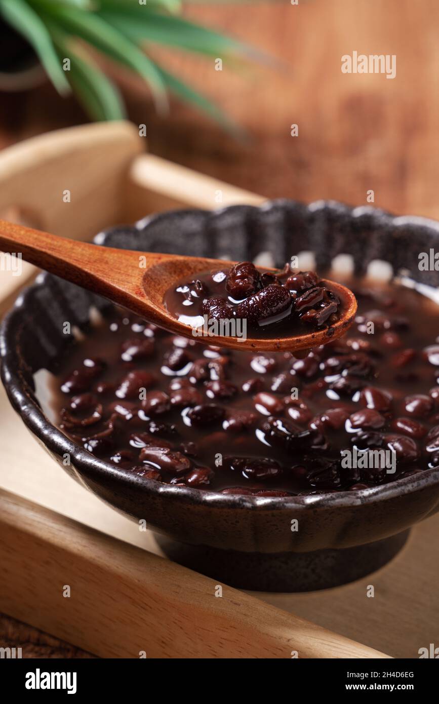Azuki bean soup hi-res stock photography and images - Alamy
