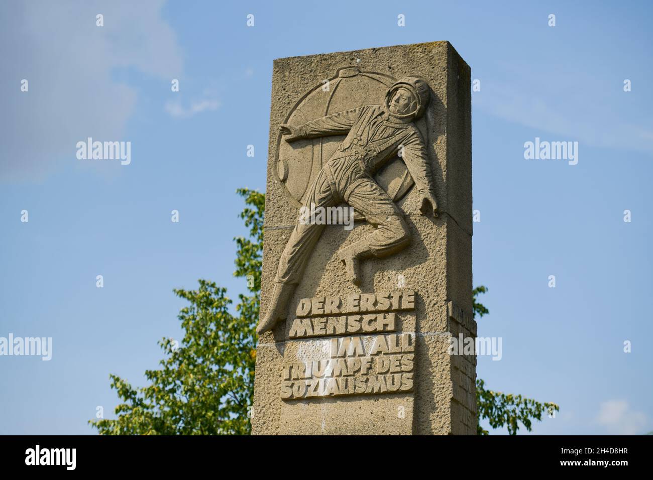 Denkmal Kosmonaut Juri Alexejewitsch Gagarin, Köthen, Sachsen-Anhalt ...