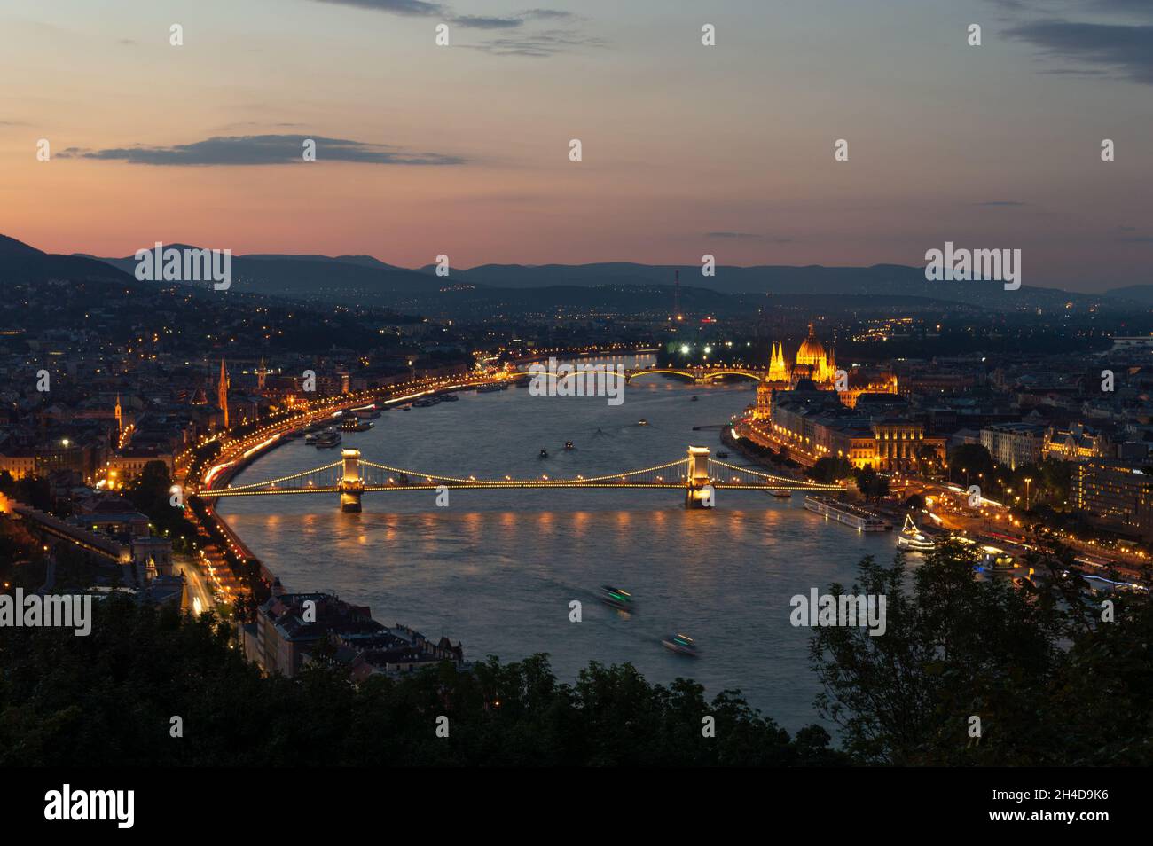 Blue hour in budapest hi-res stock photography and images - Alamy
