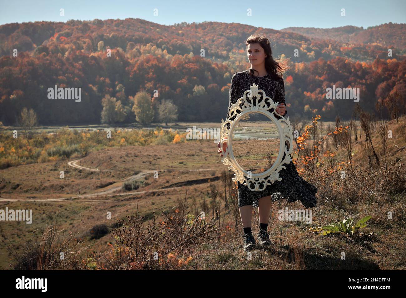 Mirror in nature hi-res stock photography and images - Alamy