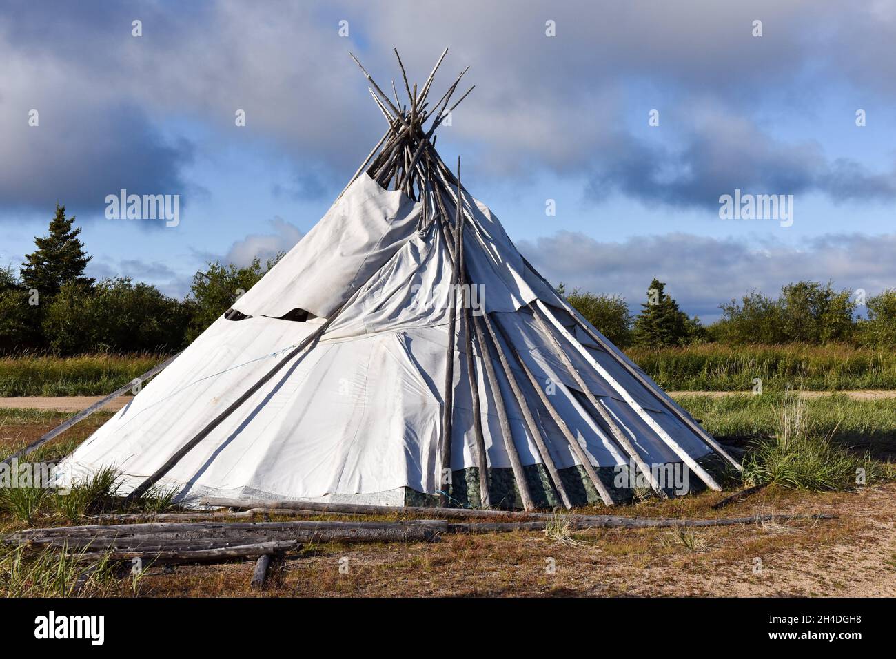 Teepee, Indigenous land, Northern Quebec, Canada Stock Photo - Alamy