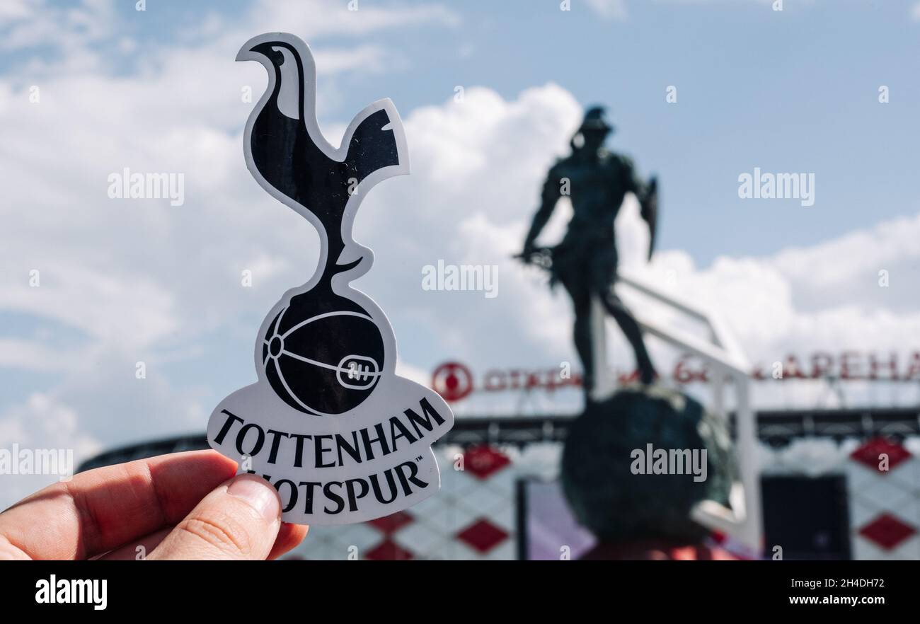 Tottenham hotspur football club logo hi-res stock photography and ...