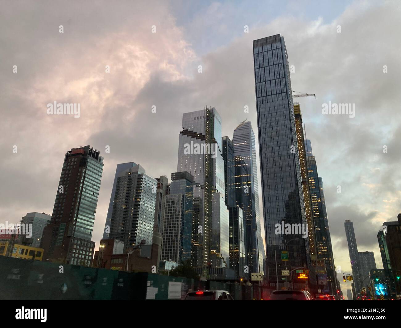 New York City, Hells's Kitchen skyscrapers Stock Photo - Alamy