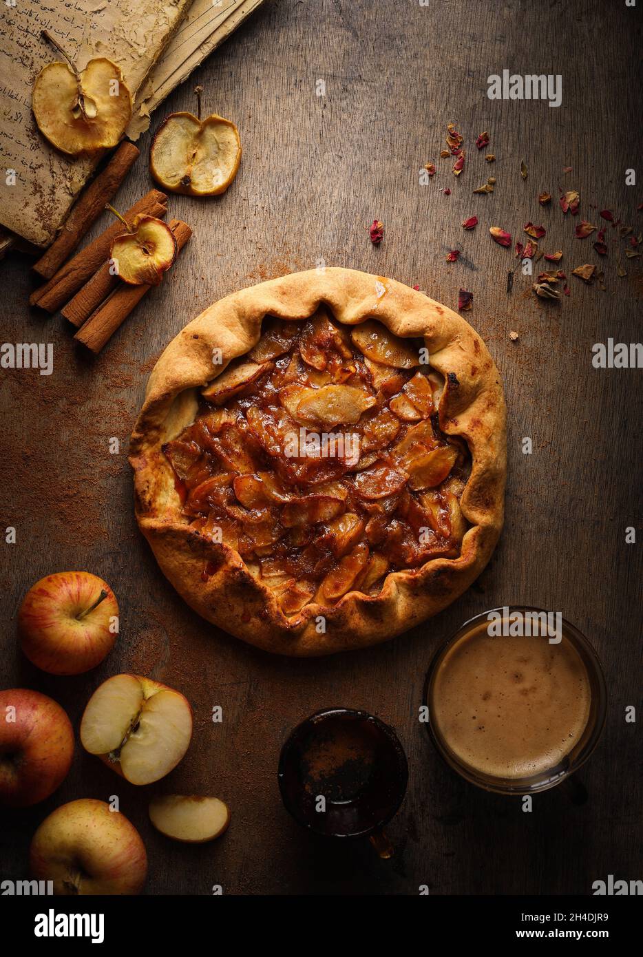 Delicious apple pie with another beautiful presentation Stock Photo - Alamy