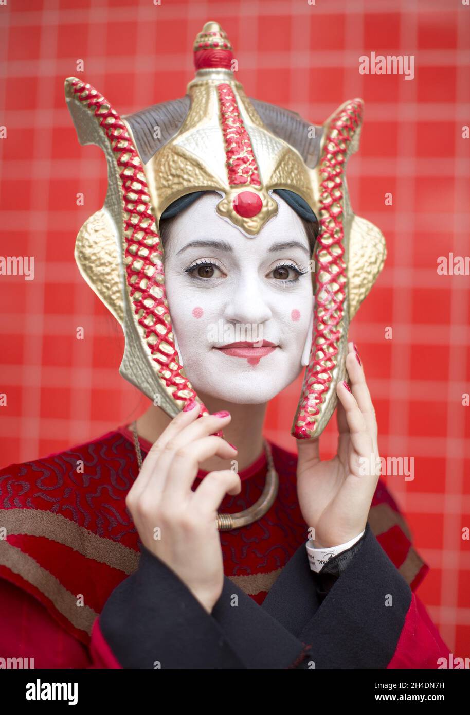 A cosplayer dressed hi-res stock photography and images - Alamy