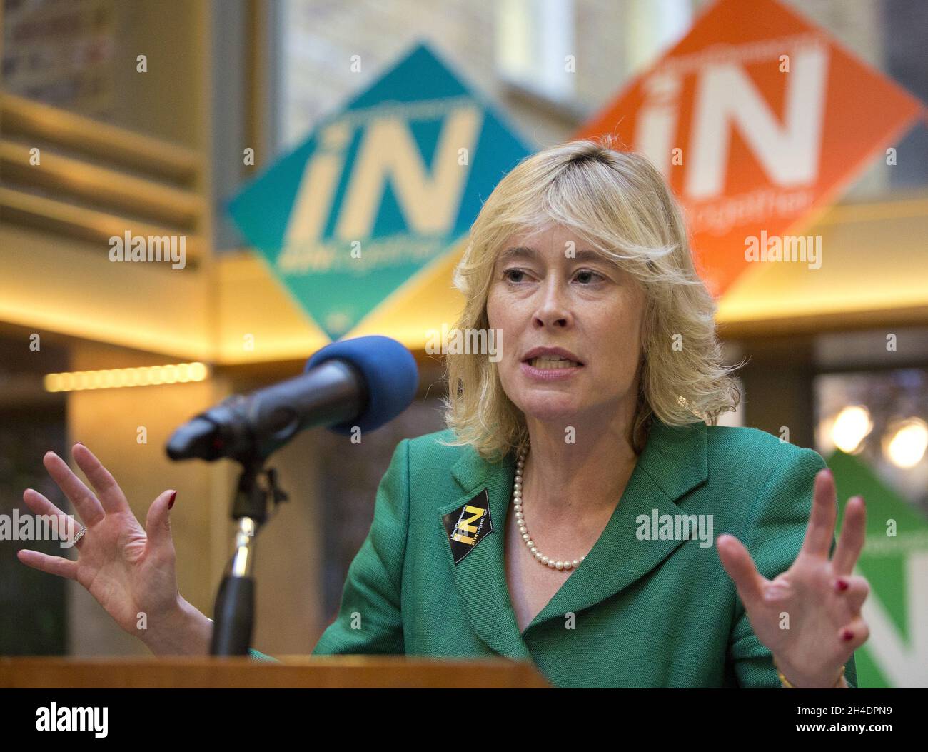 Julie smith hi-res stock photography and images - Alamy