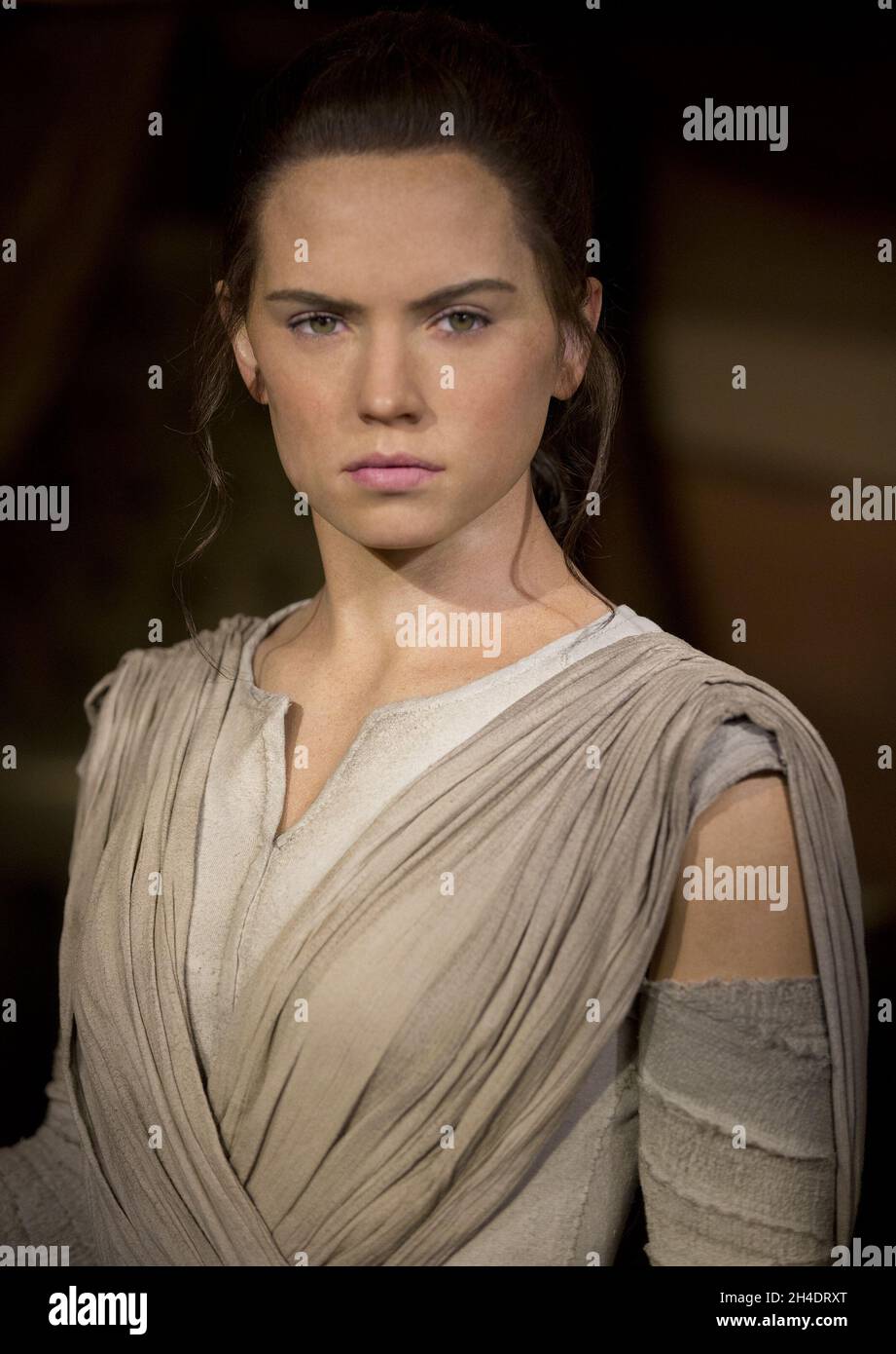 Daisy Ridley's new wax figure, as Rey in Star Wars: The Force Awakens ...