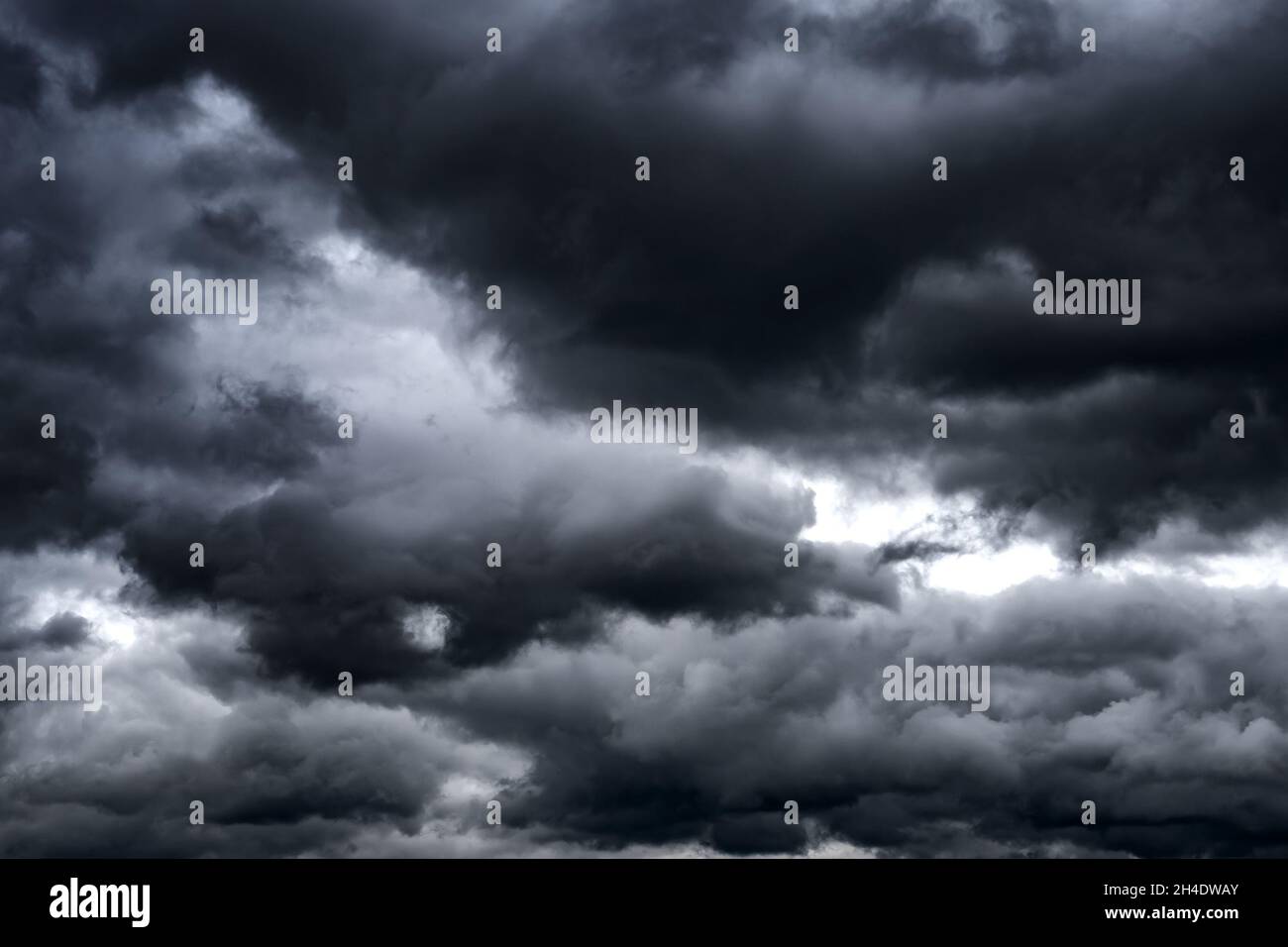 Dramatic Dark Clouds before Thunder Storm and Rain Stock Photo - Alamy