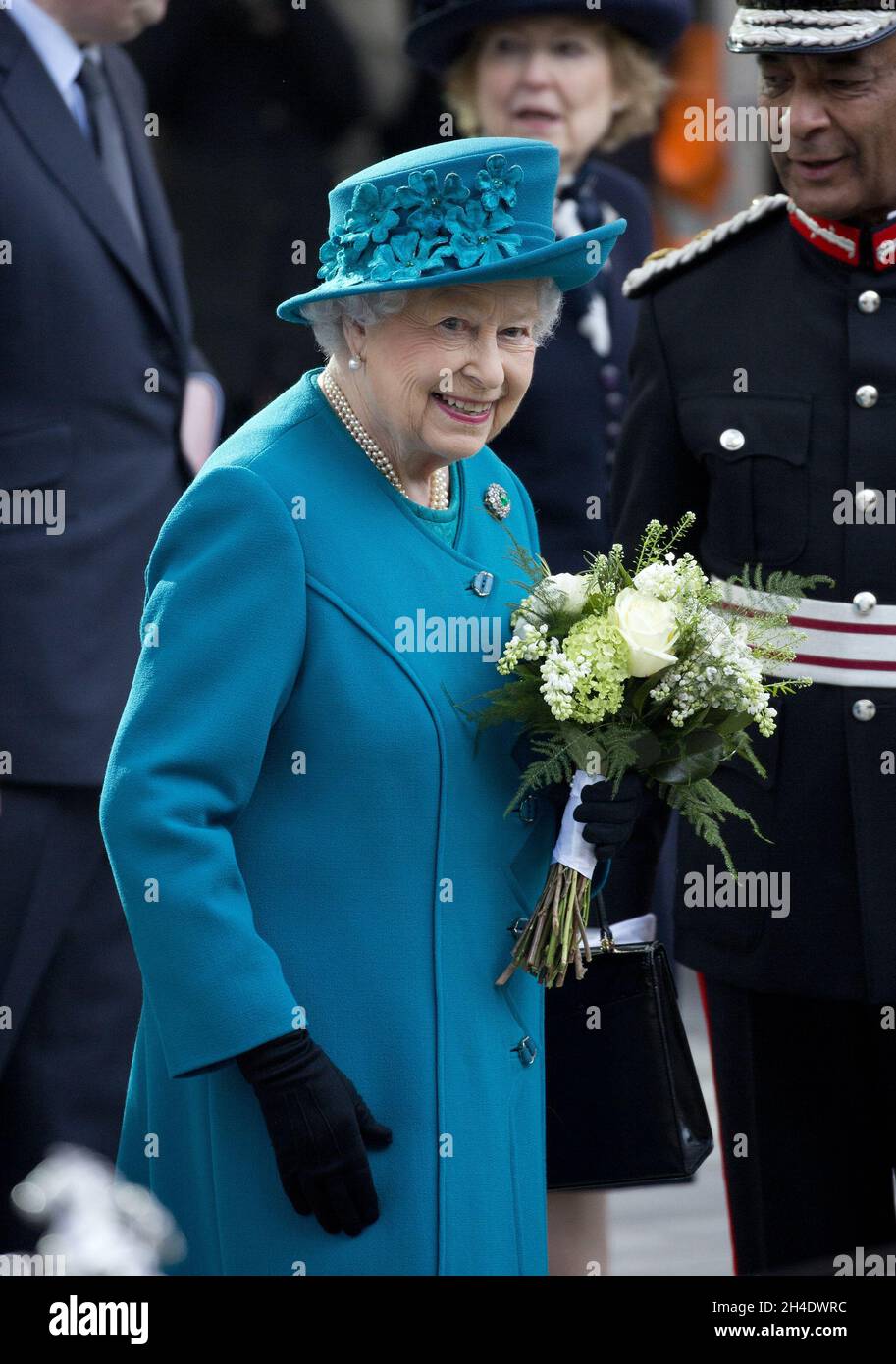 Cyber security centre hi-res stock photography and images - Alamy