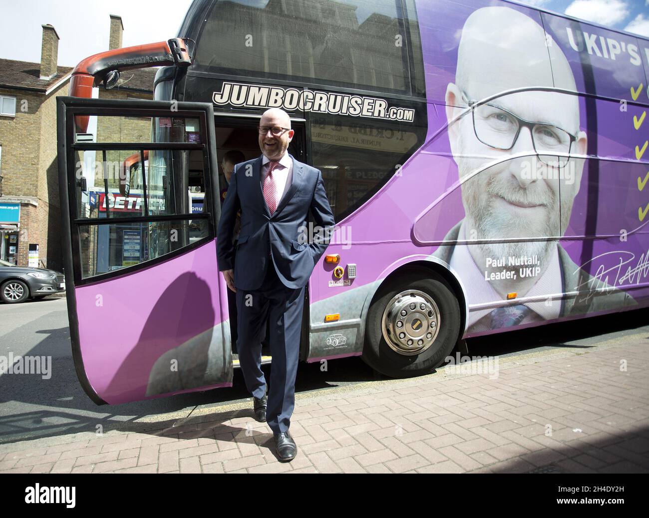 Campaign trail bus hi-res stock photography and images - Alamy