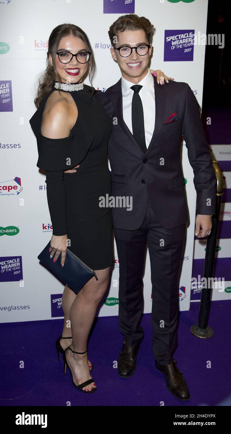 Chloe hewitt hi-res stock photography and images - Alamy