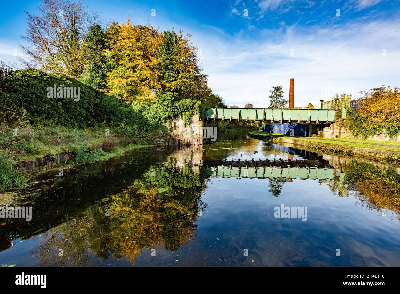 Burnley canal bridge hi-res stock photography and images - Alamy